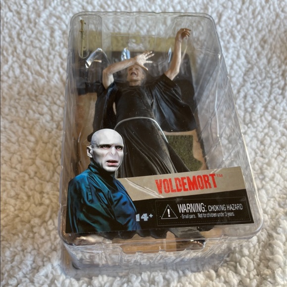 Warner Bros. | Toys | Neca Harry Potter Lord Voldemort 7 Figure Serie 2 ...